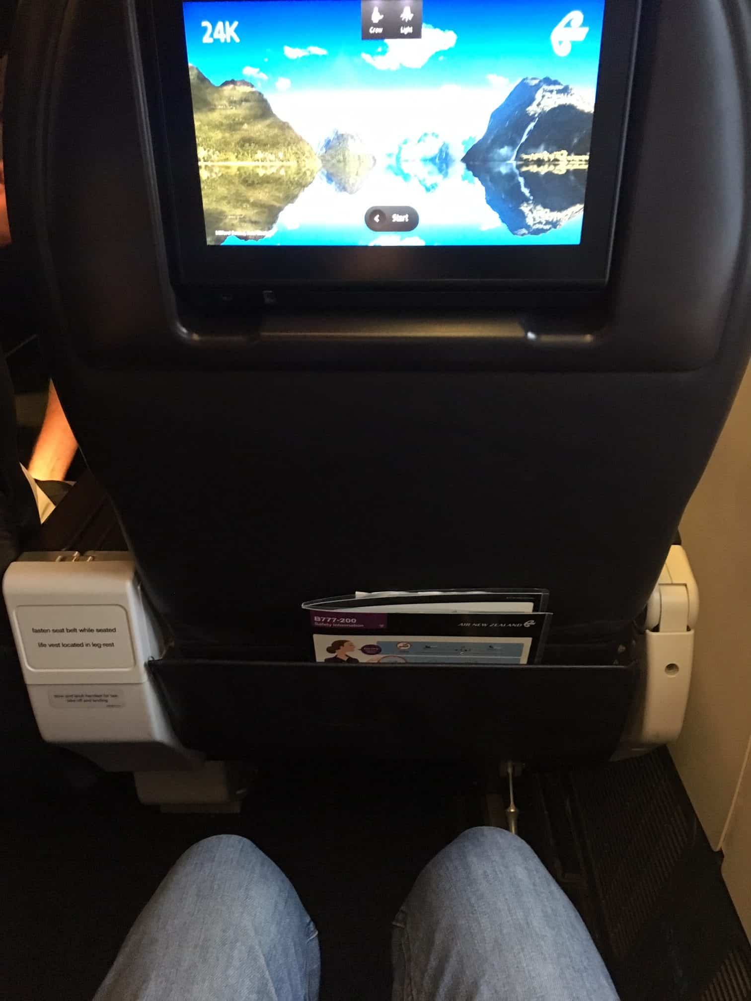 Air New Zealand Premium Economy Review (Auckland-Sydney)