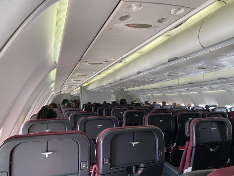 The Ultimate Qantas Economy Seat Guide
