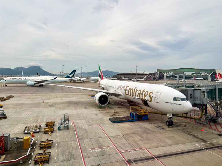How to Upgrade Emirates Flights with Skywards Miles