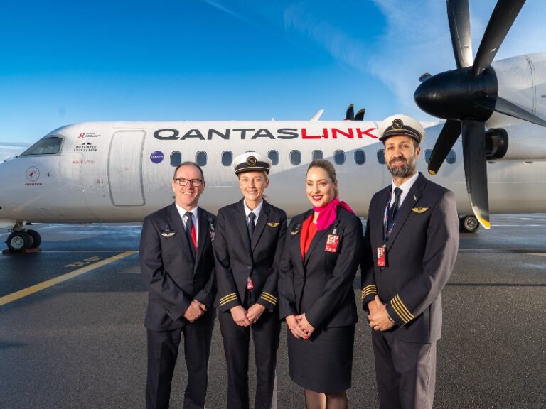Your Guide to Flying the QantasLink Dash 8