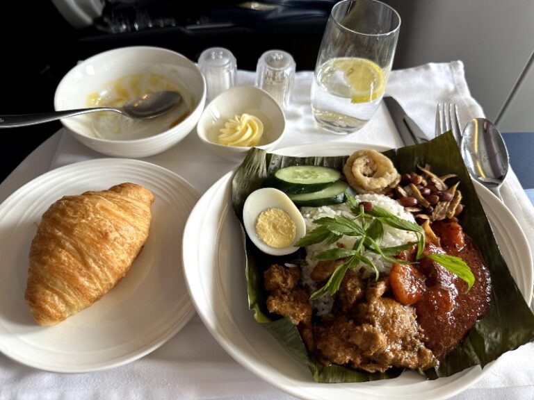 Malaysia Airlines A330-300 Business Class Review