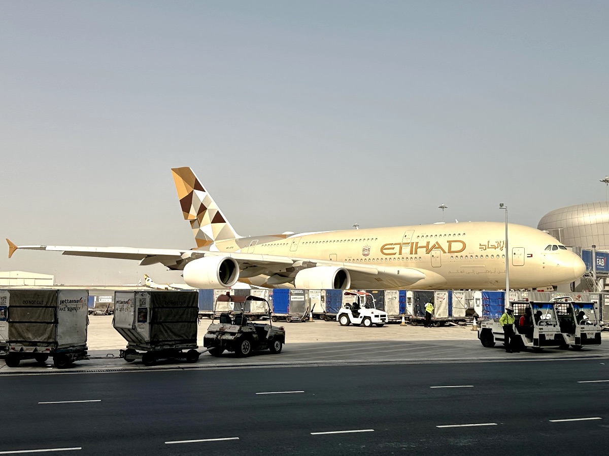 Etihad Will Fly Airbus A380 to Singapore