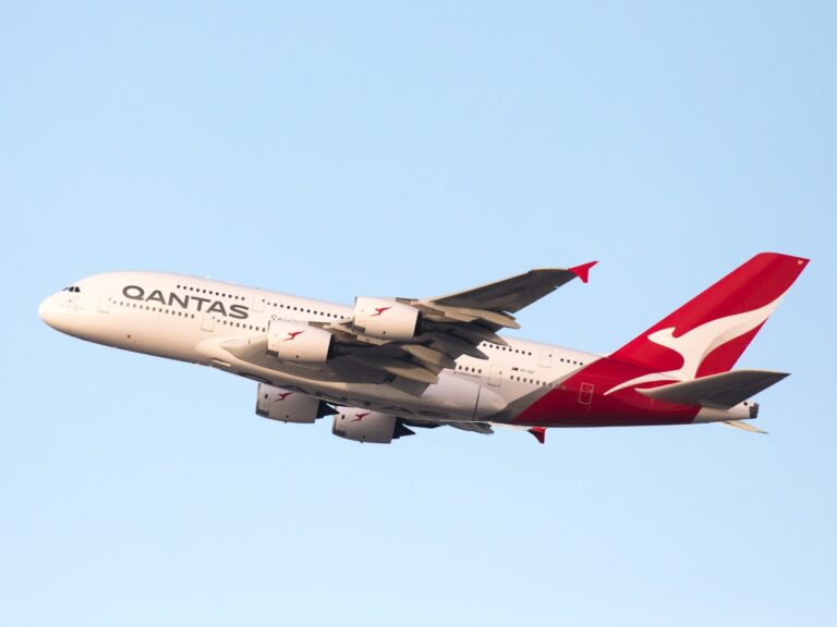 What You Can Do With 100,000 Qantas Points