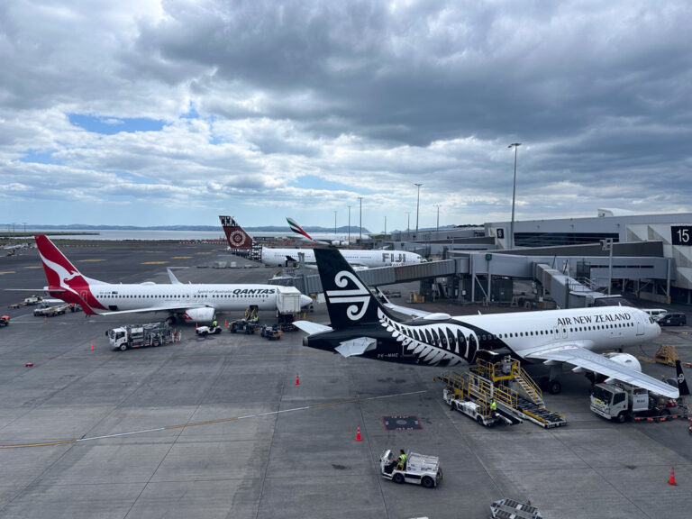 Qantas 2025 Gold Status Fast-Track for NZ Residents