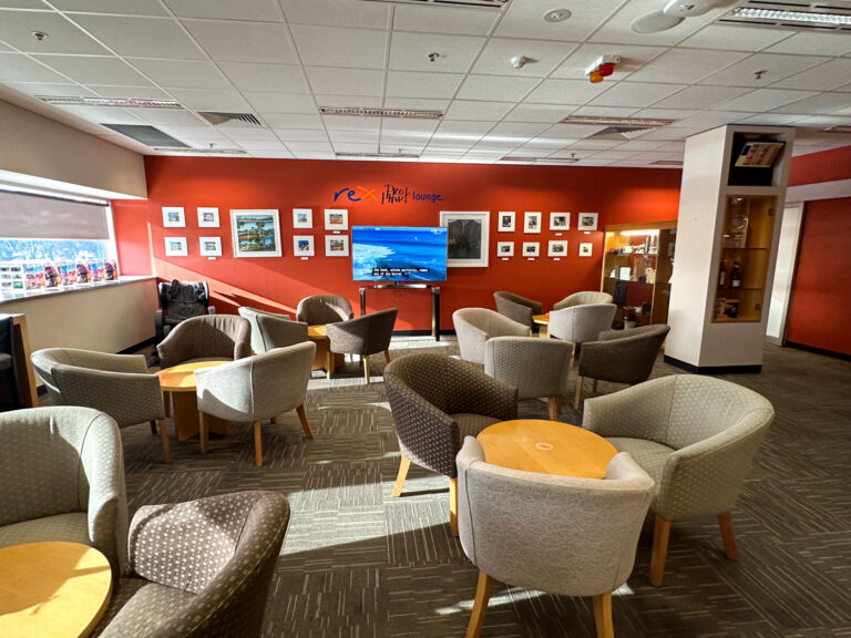 Review: Rex Lounge at Adelaide Airport