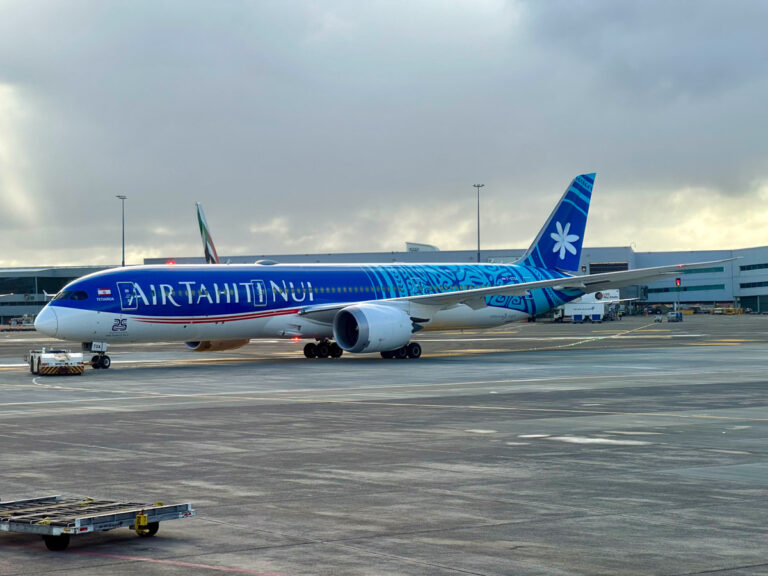 What to Expect Flying Qantas to Paris on QF33