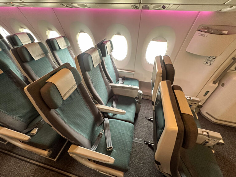 Fiji Airways A350 Economy Class Review (Sydney-Nadi)