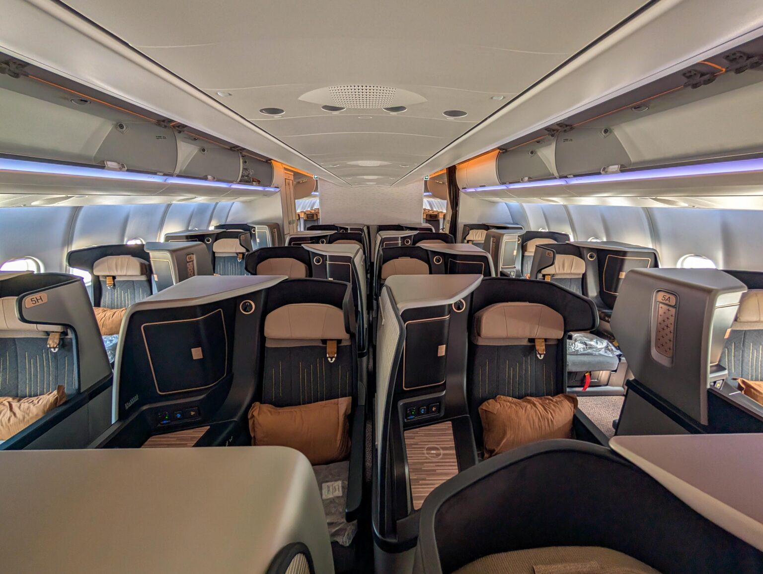 Starlux Airbus A330neo Business Class Review - Australian Frequent Flyer